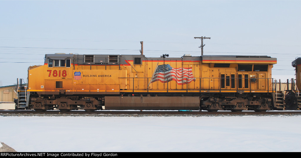 UP 7818 on UP local 41